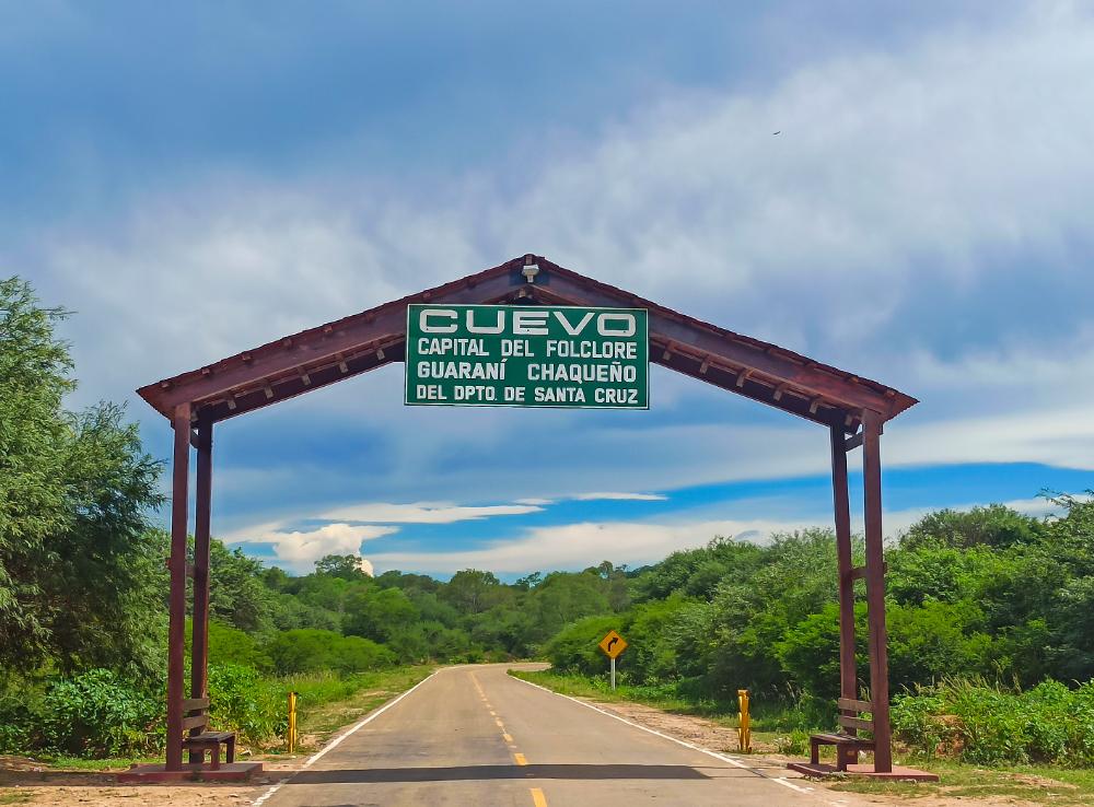 Portal de Ingreso a Cuevo | Gota del Chaco